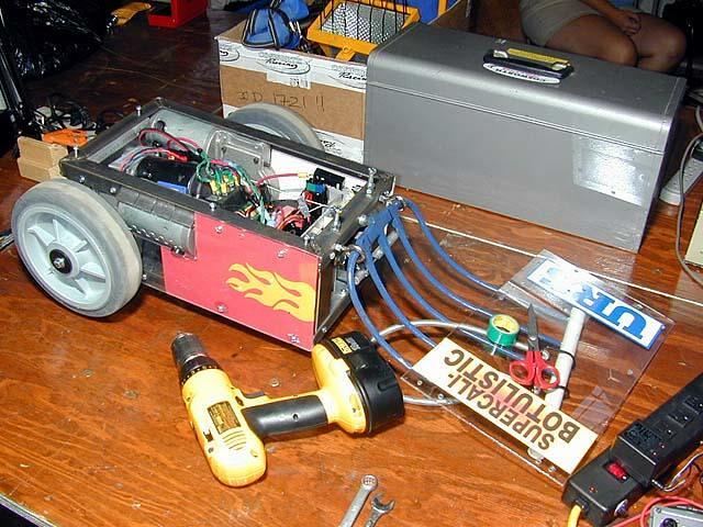 SupercaliBotulistic - Robot Combat Archive